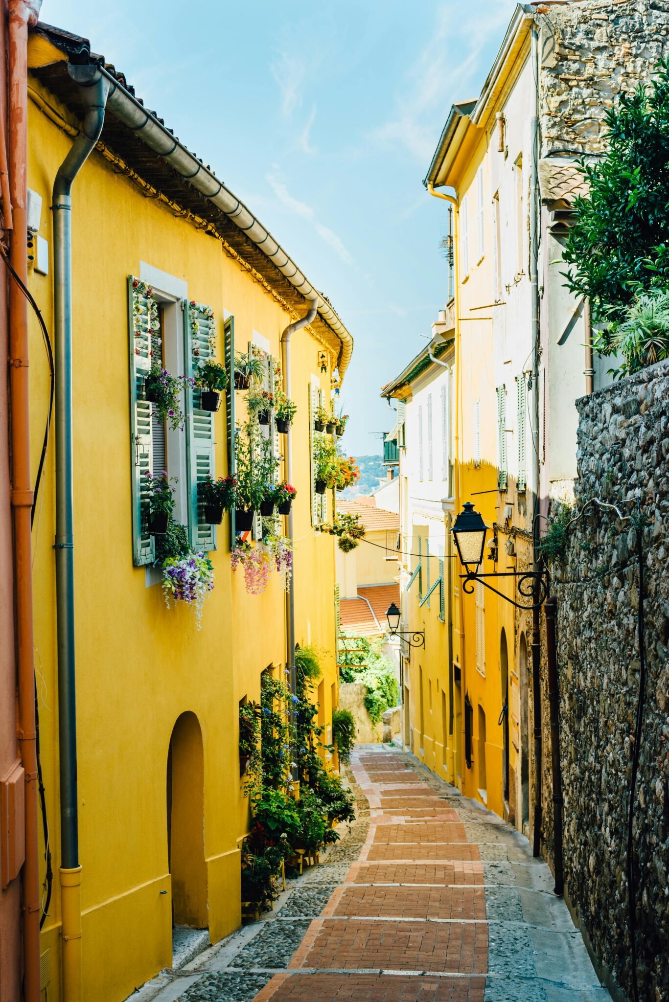 Discover Menton: Best town in French Riviera - passenjer.com